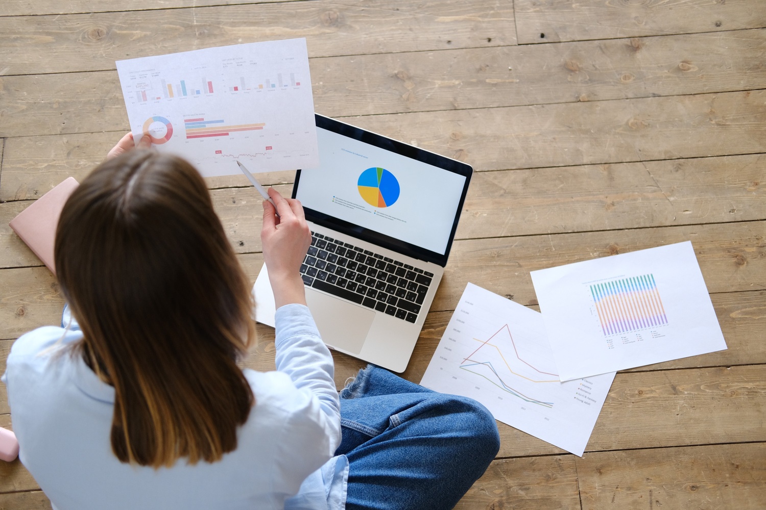 Google Trends & Search Statistics Australia (2024) - Red Search